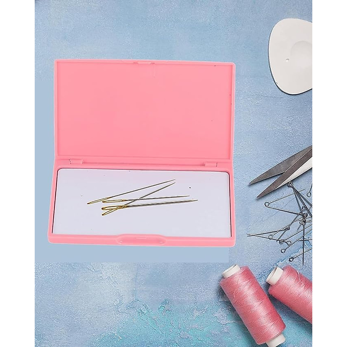 Magnetic Needle Storage Case,Sewing Pin Organizer Manual DIY Sewing Stitching Pin Storage Box for Cross Stitch Sewing Knitting Pin Needle Storage