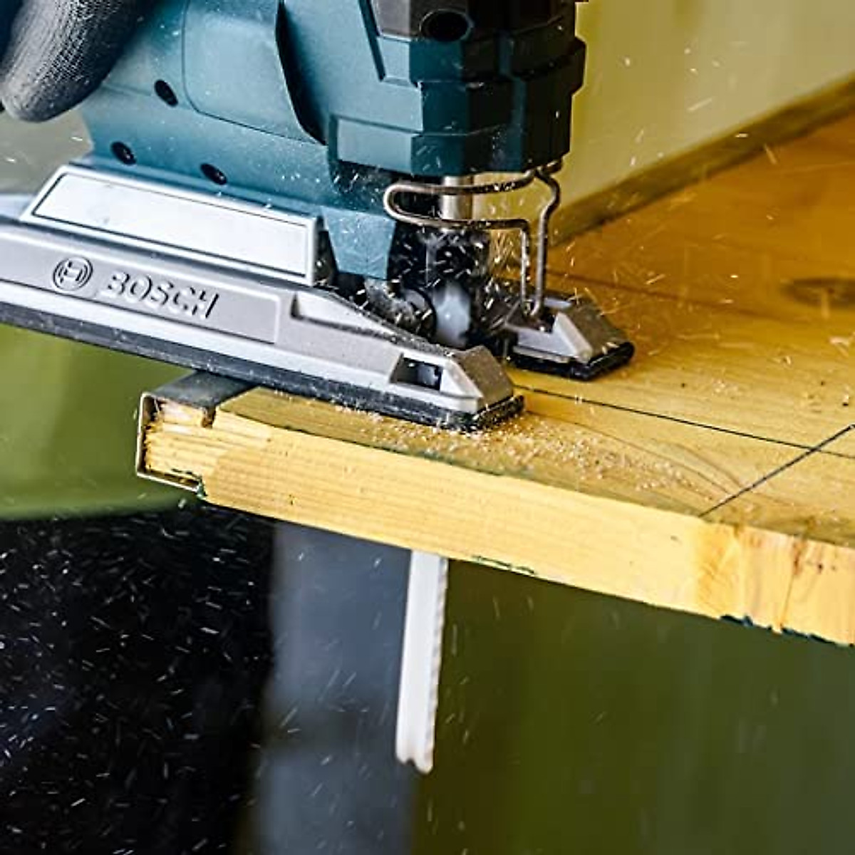 Bosch Professional 3pcs Expert Multi Material T367XHM Jigsaw Blade (for Tough Steel, Aluminium, Wood with Metal, Construction Wood, Plastics, Length 132 mm, Accessory Jigsaw)