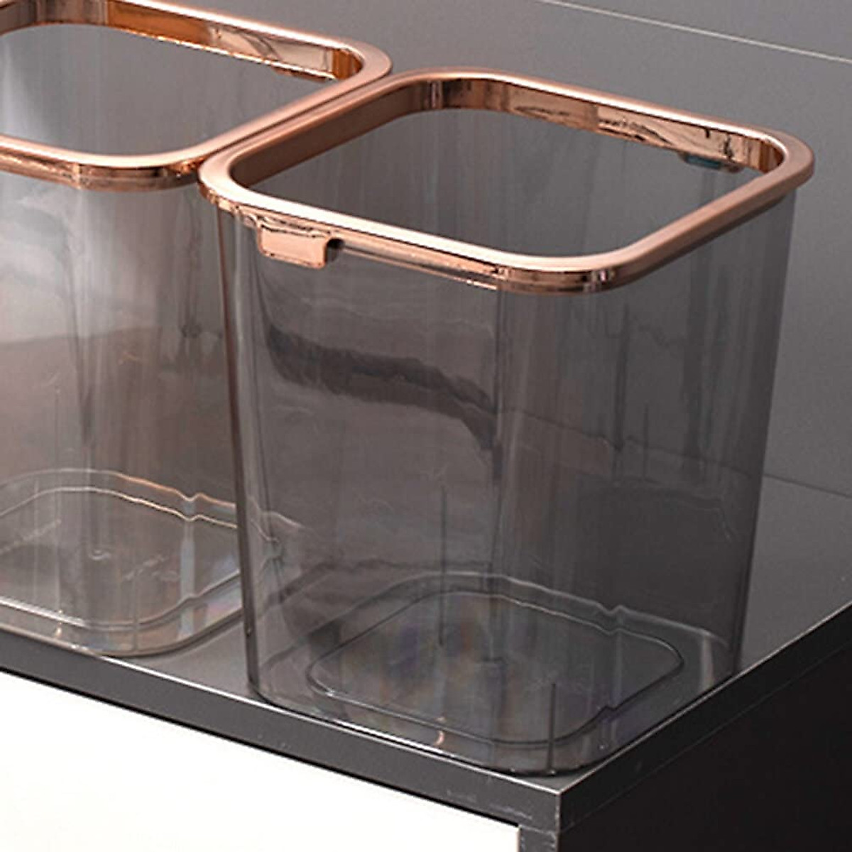 HOMSFOU Transparent Trash Can Plastic Trash Can Tabletop Trash Can Clear Trash Can Bathroom Adorable Waste Bin Trash Bin Retro Trash Can Belt Pressure Ring Accessories Office The Pet