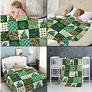 Abaysto Gnome Blanket St. Patrick's Day Blanket for Kids Super Soft Flannel Fleece Throw Blankets Lucky Clover Lightweight Cozy Warm Fuzzy Plush Microfiber Blankets for Couch Bed Sofa 40''x50''
