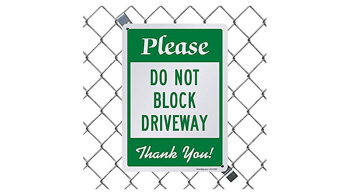 SmartSign Do Not Block Driveway Sign - Reflective Aluminum 10x14"