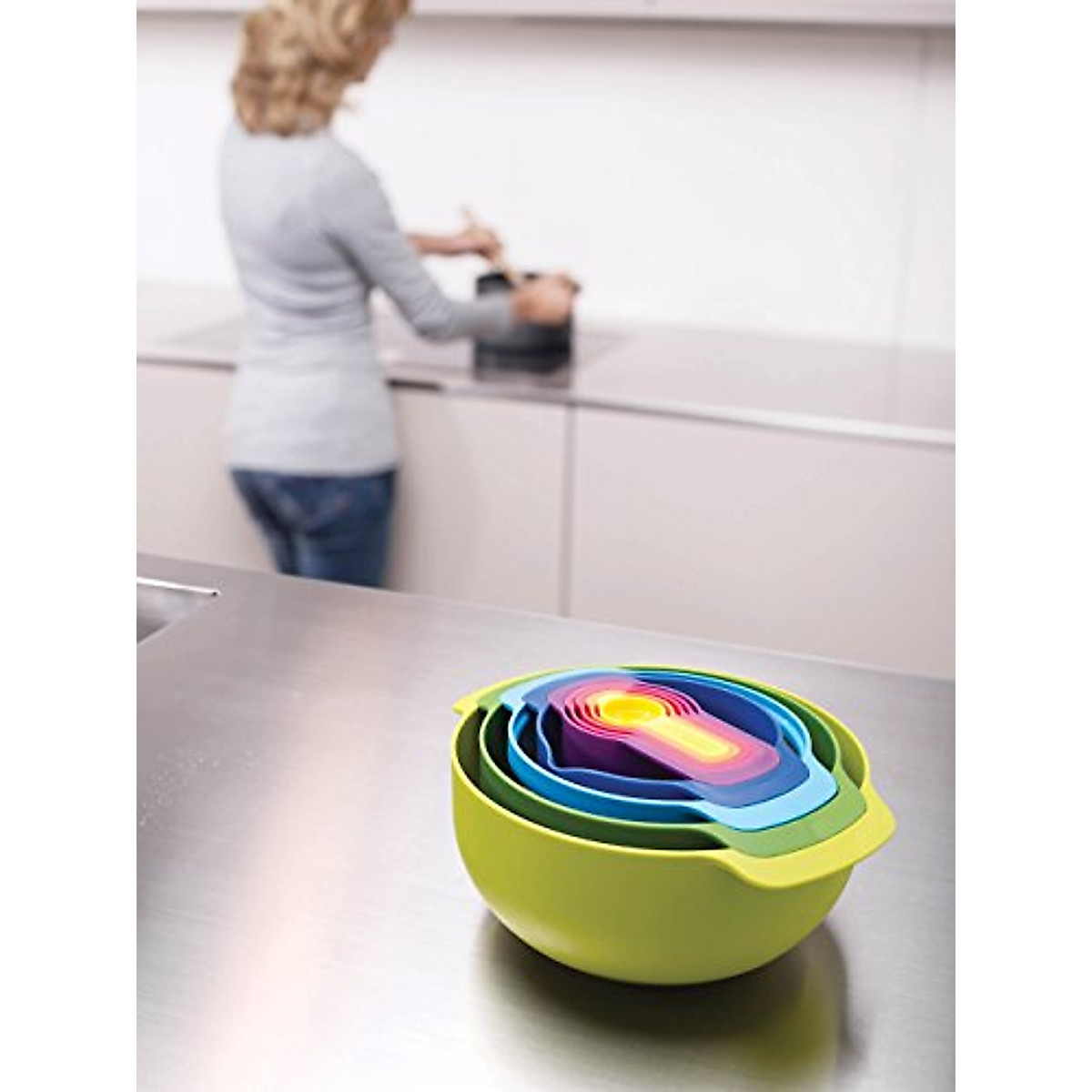 Joseph Joseph Nest 9 Plus, 9 Piece Compact Food Preparation Set with Mixing Bowls, Measuring cups, Sieve and Colander, MultiColor