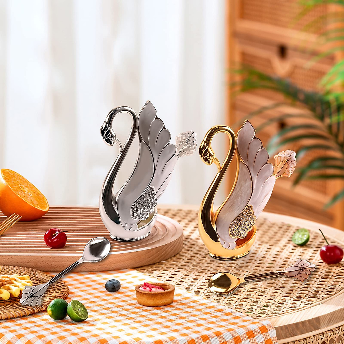 WYYXO Gold Swan Base Holder Spoons Set Elegant Swan Spoon Holder Organizer Decorative Swan Flatware for Dessert Coffee Ice Cream Cake (1 Swan Base Holder 6 Spoons)