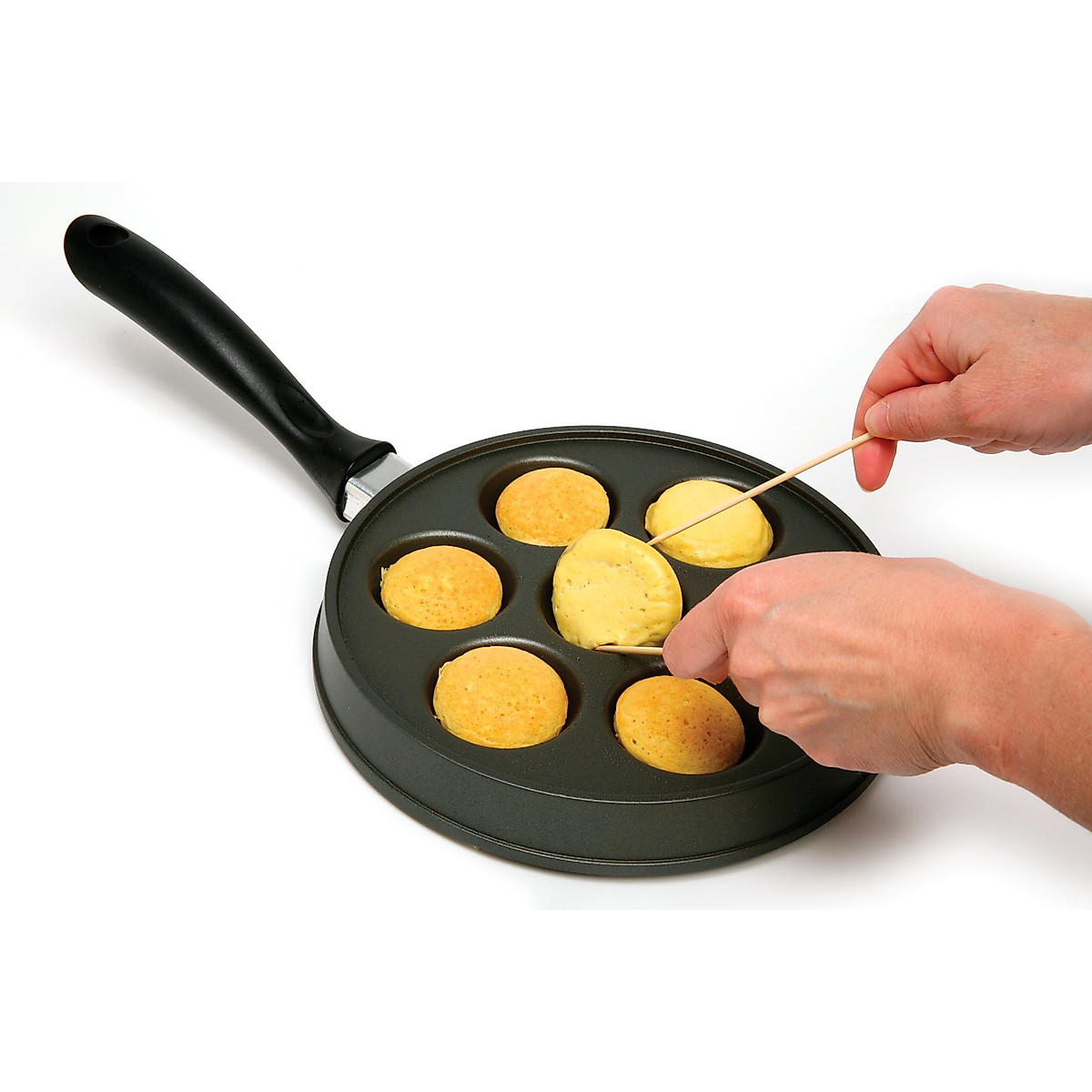 Norpro Nonstick Stuffed Pancake Pan, Munk/Aebleskiver/Ebelskiver 16.5″ x 9″ x 1.25″ Black