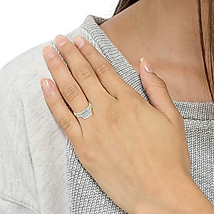 Haus of Brilliance 10K Yellow Gold 1.0 Cttw Diamond Composite Cushion-Shape Halo 3-Band-Look Engagement Ring (H-I Color, SI1-SI2 Clarity) - Size 7