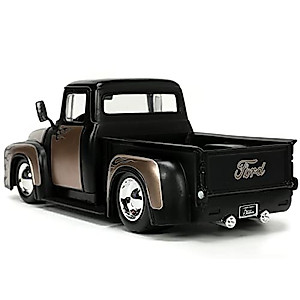 Jada Toys Just Trucks 1:24 1956 Ford F-100 Die-cast Car Black/Brown with Tire Rack, Toys for Kids and Adults