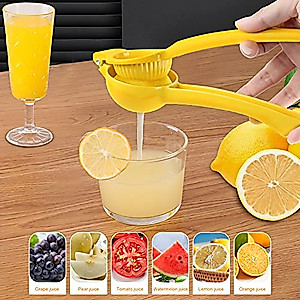 KUFUNG Metal Lemon Squeezer, Citrus Juicer, Manual Press for Extracting the Most Juice Possible (Yellow, M)