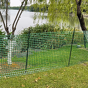KALYSIE Safety Fence Plastic Mesh Fencing Roll, 4'x100' Feet 1 Roll with 100 Zip Ties, Temporary Reusable Netting for Snow Fence, Garden, Construction and Animal Barrier (Green MW 10.71 lb/roll)