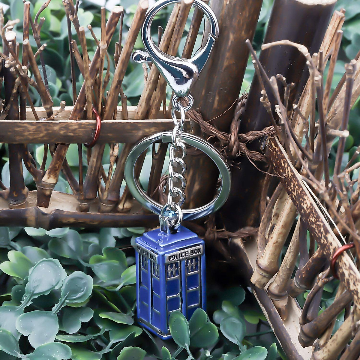 AKTAP Movie TV Series Keychain Police Box Charm Jewelry Gift Inspired Keychain Gifts For Movie Fans