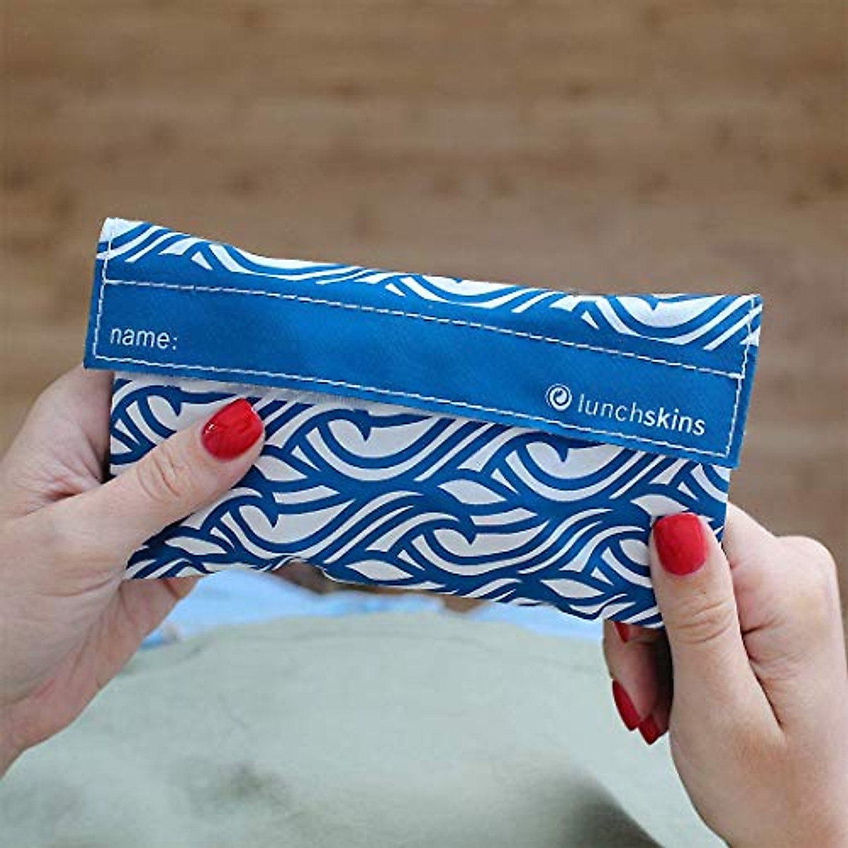 Lunchskins Reusable 2 Piece Food Storage Bag Set, 1 Sandwich Bag + 1 Snack Bag, Blue Whale