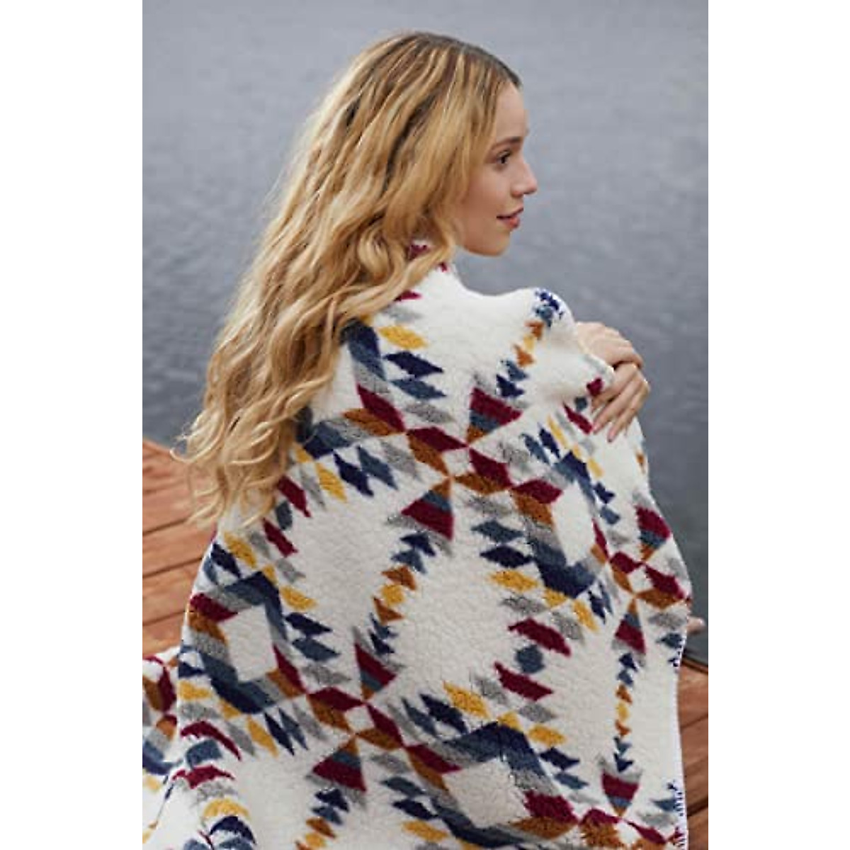 Luxe Sherpa Fleece Blanket Ultra Plush Lightweight Throw Blanket Soft Cozy for Bed Sofa Home Warm Fuzzy Blanket Bohemian Soft Cozy Plush Blanket, Navajo Print Multi, 50 in x 60 in