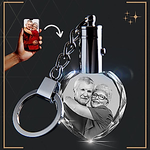 CAPTUR3D Crystal Photo Light-up Keychain, with custom photo engraved and LED light - Customized Gift (Christmas, Memorial, Pets), Heart