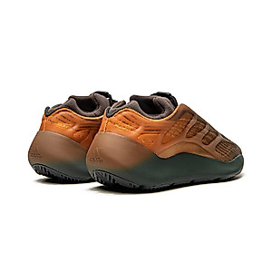 adidas Mens Yeezy 700 V3 GY4109 Copper Fade - Size 7.5