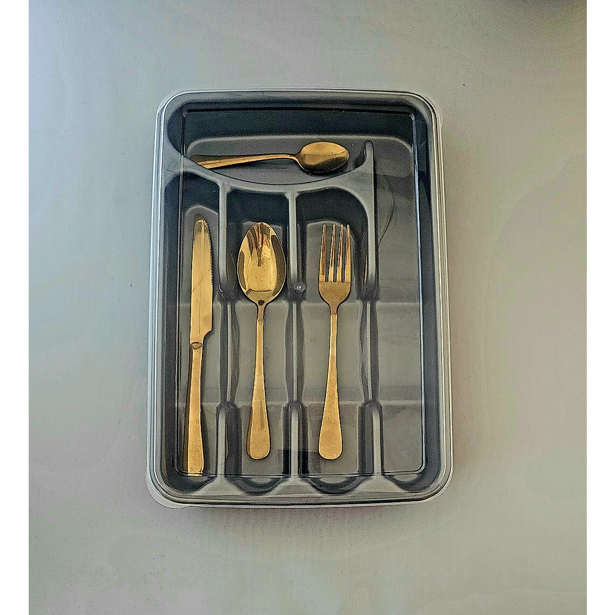 Utensil and Silverware Organizer tray for drawer with cover -Cutlery Flatware Organizer with lid - for kitchen drawer, BBQ , picnic, Covered flatware tray,5 Compartments - Plastic (SILVER)