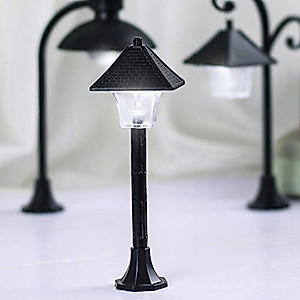 3pcs Model Street Post Lights Ornament Mini Dollhouse Solar Lamp Railway Train Lamp Miniature Village Pathway Lantern Post for Fairy Garden Plant Decoration Black