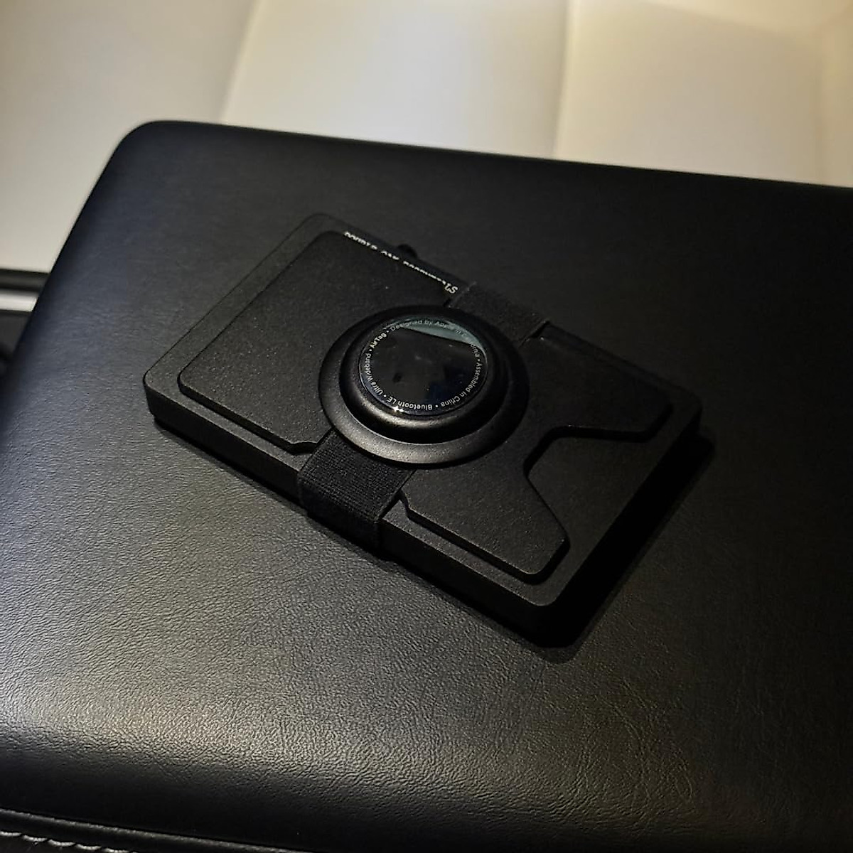 Double Oak Essentials Slim Pop-up Wallet RFID Blocking Wallet | Aluminum Cardholder for Men | Black