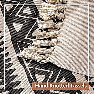 SIMPLEOPULENCE Boho Cotton Area Rug 24'' x 36'' for Bedroom, Hand Woven Bathroom Rug with Tassels, Accent Machine Washable Door Mat, Geometric Decorative Throw Rug for Kitchen, Porch, Outdoor