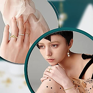 PH PandaHall 500pcs 3mm Gold Beads 18K Gold Plated Beads Long-Lasting Round Smooth Spacer Beads Seamless Loose Balls Mini Seed Beads for Summer Hawaii Stackable Necklace, Bracelet, Earring Making