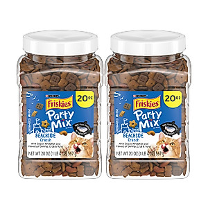 Purina Friskies Party Mix Cat Treats, Beachside Crunch, Made with Ocean Whitefish, Crunchy Cat Treats for Adult Cats, 20-Ounce Resealable Canister (Pack of 2)