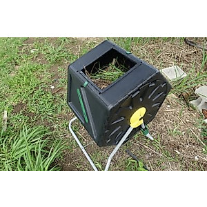 HomeGrownWorms - 250+ (1/4LB) Live Red Wiggler Composting Worms - Live Delivery - Vermicomposting Garden Red Wrigglers - Eisenia Fetida - Wiggle Worm Farm