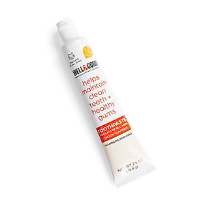 Well & Good Cat Dental Health Kit with Chicken Flavored Toothpaste 2.5 oz.