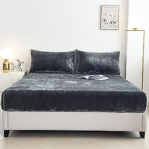 YIYEA Plush Fitted Sheet Twin Size, Ultra Soft Shaggy Fleece Twin Fitted Sheet, Fluffy Faux Fur 16" Deep Pocket Flannel Fitted Sheet for Fall Winter and Spring, 1 Pack Fitted Sheet Only