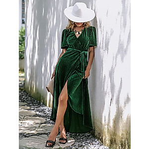 BerryGo Women's Semi Formal Velvet Wrap Dress Prom Cocktail Short Sleeve Swing Long Maxi Dress Emerald Green S