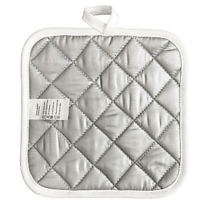 3D Rose This Design is of Some Lucky Shamrocks Just in Time for St Patrick's Day Pot Holder, 8" x 8"