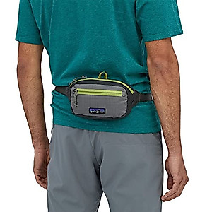 PATAGONIA Ultralight Black Hole Mini Hip Pack, Patchwork: Current Blue