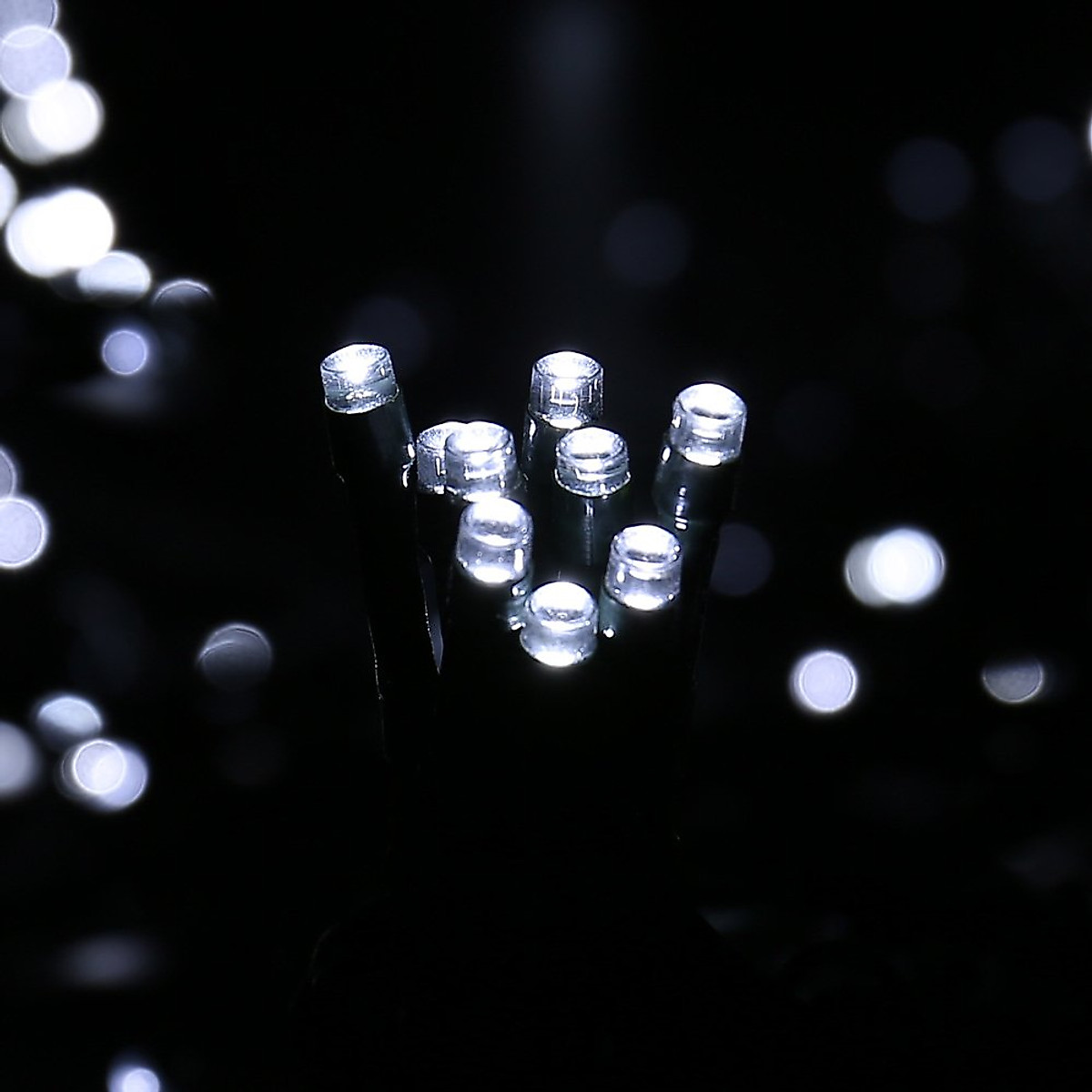 Qedertek 4 Pack Solar String Lights, 72ft 200 LED Solar Lights Outdoor with 8 Lighting Modes Waterproof for Home, Patio, Lawn, Garden, Christmas, Wedding, Party and Holiday Decorations(Cool White)