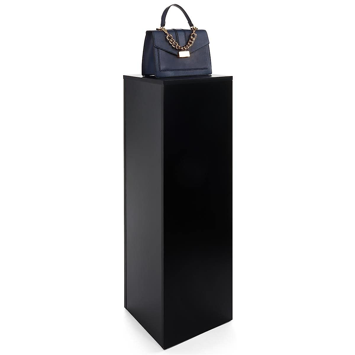 Displays2go, Laminated Gallery Display Cube, Particle Board, Melamine Construction – Black (WDCUBEBLK4)