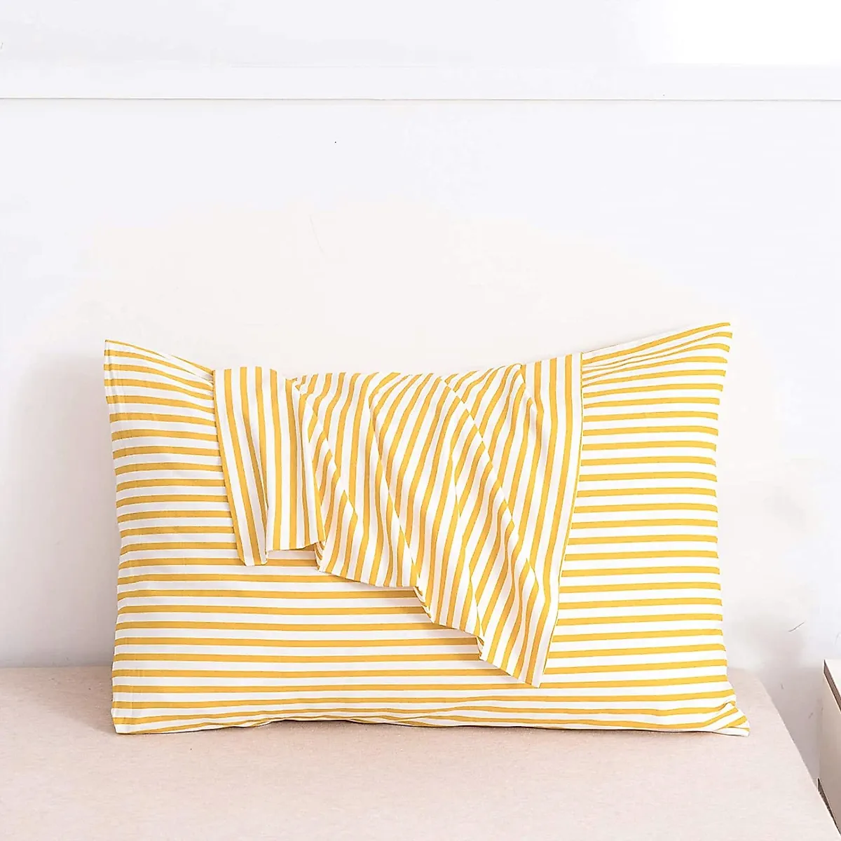 JELLYMONI 100% Cotton Striped Standard Pillowcases Set, 2 Pack White and Golden Yellow Stripes Pillow Covers with Envelope Closure(Pillows are not Included)