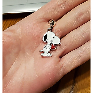 SNOOPY DOG IN LOVE PEANUTS CHARM 7/8" IN LENGTH x 5/8" ACROSS PENDANT FOR NECKLACE EUROPEAN CHARM BRACELET (Fits Most Name Brands) JEWELRY DIY