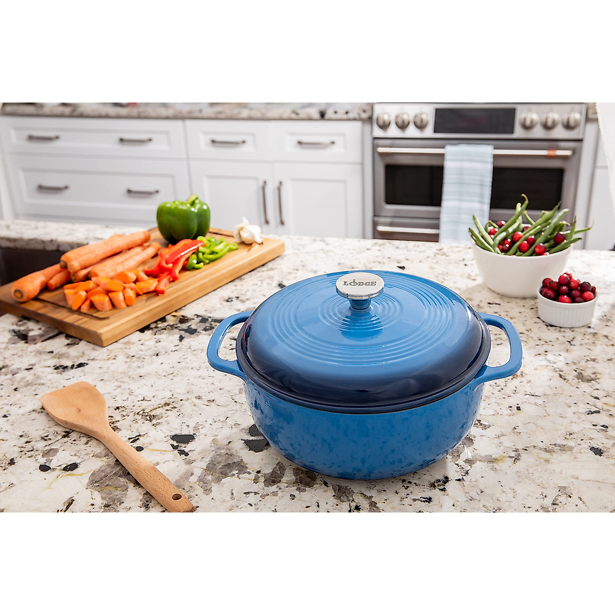 Lodge EC6D33 Enameled Cast Iron Dutch Oven, 6-Quart, Blue