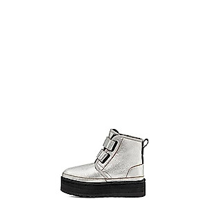 UGG Unisex-Child Neumel Platform Leather Boot, Silver Metallic, 4 Big Kid