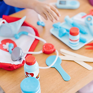 Melissa & Doug Get Well Doctor’s Kit Play Set – 25 Toy Pieces - Doctor Role Play Set, Doctor Kit For Toddlers And Kids Ages 3+