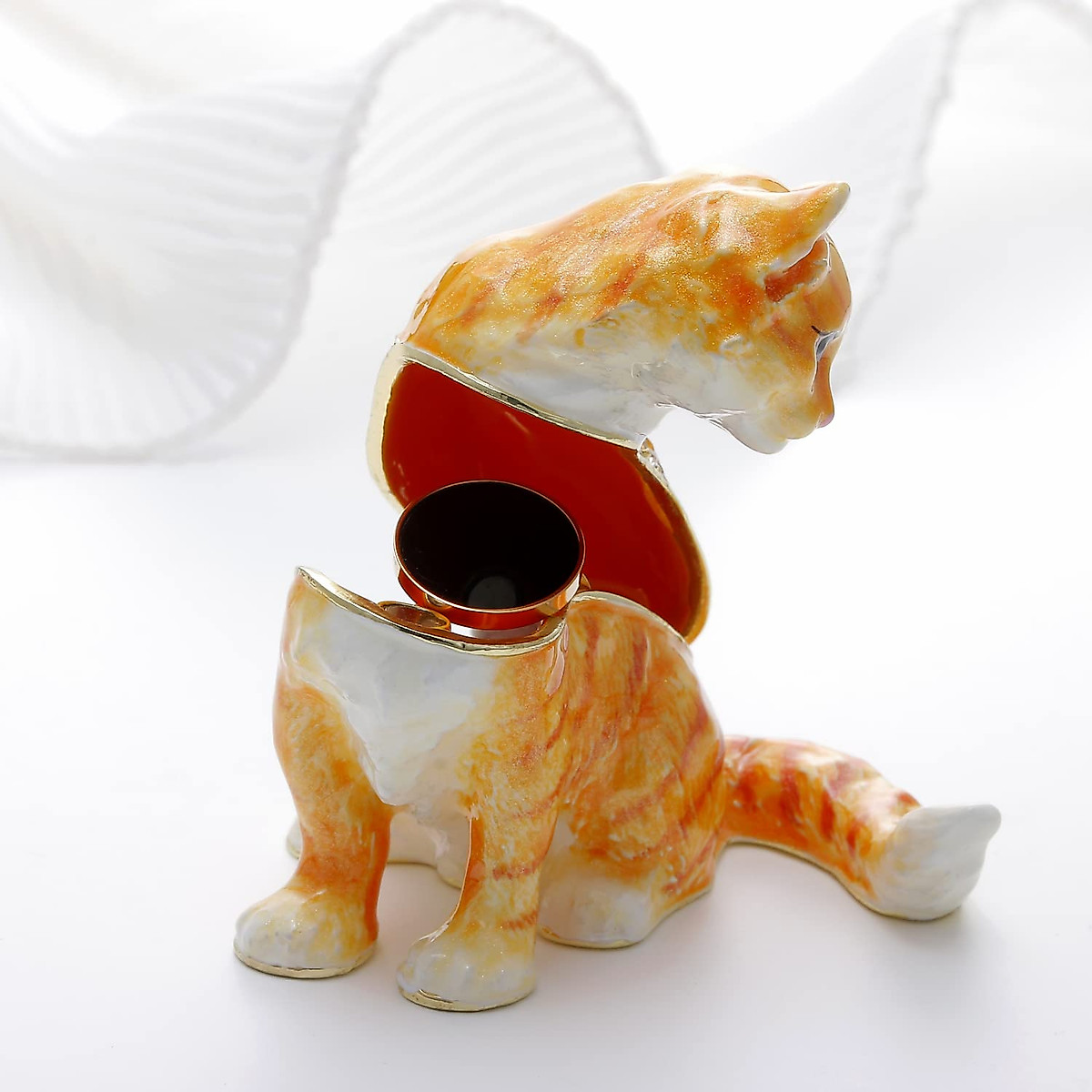 Vie jeune Hand Painted Enamel Cute Cat Trinket Box, Hinged Jewelry Box Unique Mini Ring Necklace Jewelry Organizer, Classical Bejeweled Storage, Figurine Collectible Keepsake Home Decor (Cat)