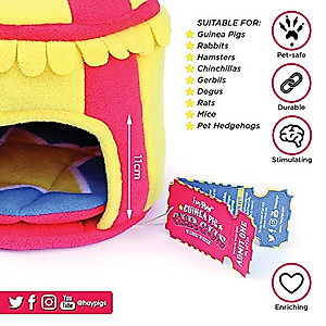HAYPIGS Guinea Pig Toys and Accessories Circus Themed Fleece Bundle - Guinea Pig House - Guinea Pig Hideaway - Guinea Pig Bed - Guinea Pig Bedding - 4 x Absorbent Washable Pee Litter Pads