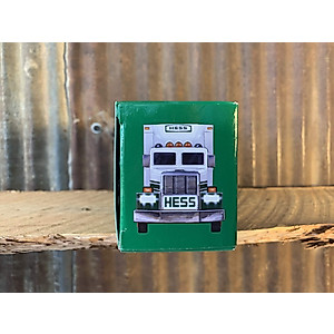 Hess Mini 18 Wheeler - 2006