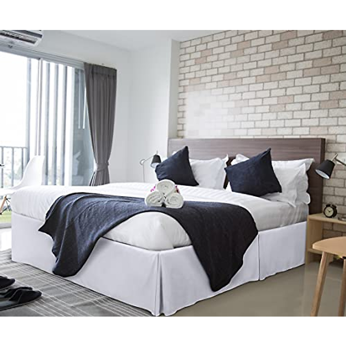 Utopia Bedding King Bed Skirt - Soft Quadruple Pleated Ruffle - Easy Fit with 16 Inch Tailored Drop - Hotel Quality, Shrinkage and Fade Resistant (King, White)