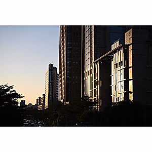 NIKKOR Z 28-75mm f/2.8