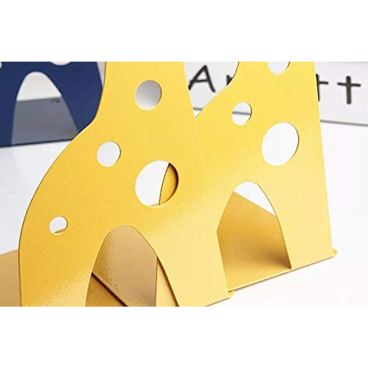 Loupdeloup Cute Bookends,Non Skid Giraffe Animal Book Ends for Shelves Decorative for Kids Yellow 1 Pair