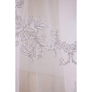 Pefantal Short 2 Tier Wedding Bridal Veils With Comb for brides Ivory Soft Lace Veils(21/29inch)