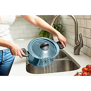 Bialetti Taste of Italy Nonstick Pasta Pot with Strainer Lid, 5.5-Quart, Teal