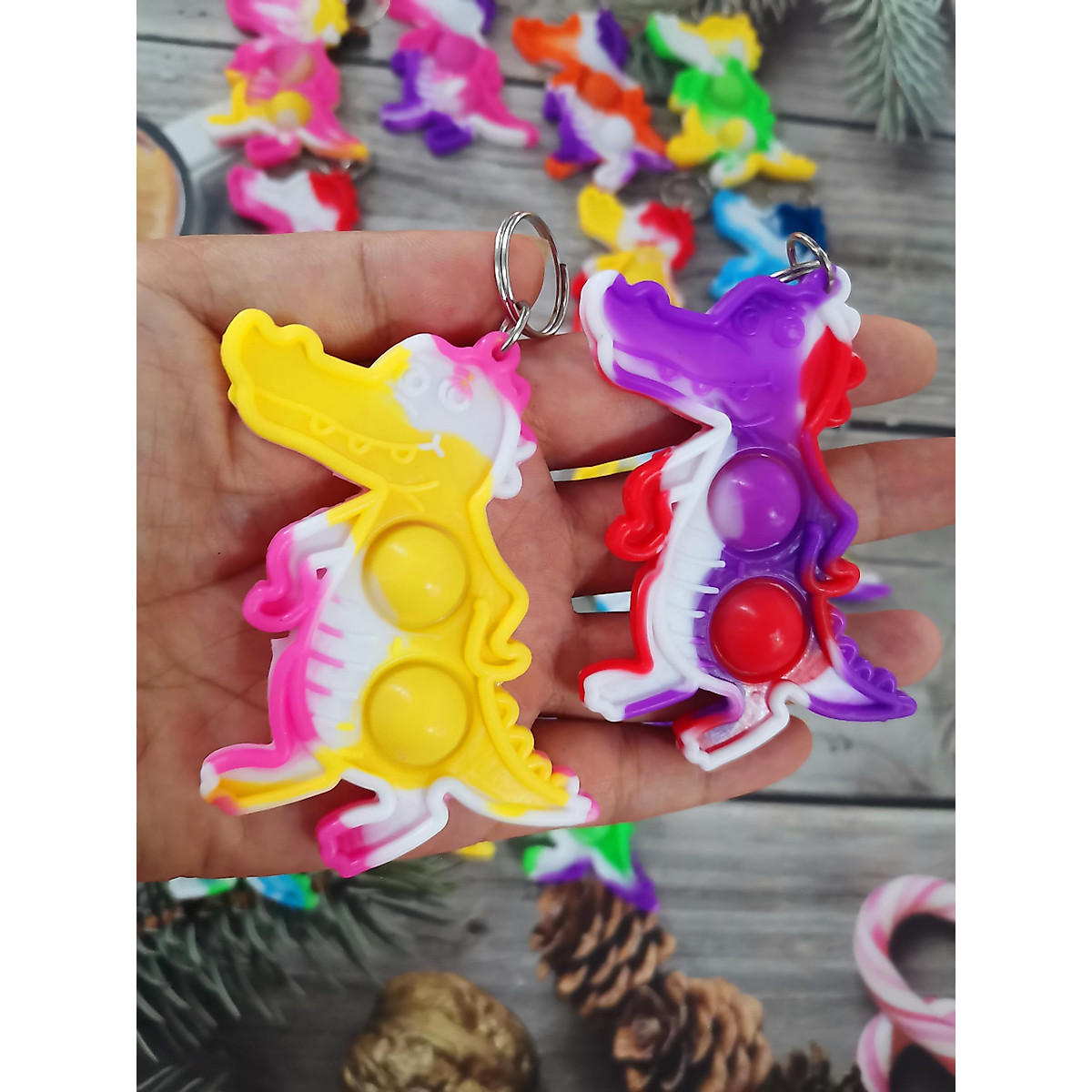 Roaqua 30 Packs Bulk Mini pop Crocodile Fidget Gift for Holiday Boys and Girls Kids Party Supplies and Classroom Students Prize