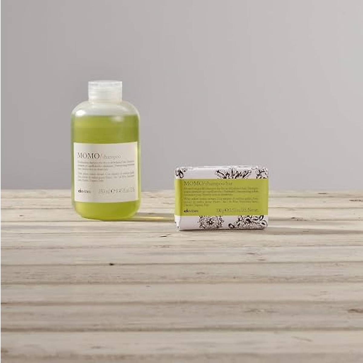 Davines MOMO Shampoo Bar, Moisturizing Formula For All Hair Types, Gently Cleanse And Add Shine, 100 g.