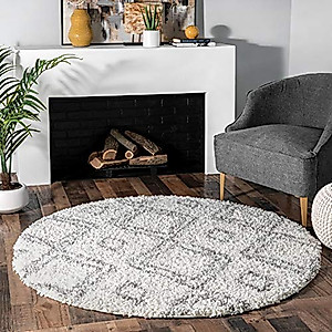 nuLOOM Iola Geometric Shag Area Rug, 6' 7" x 9', White