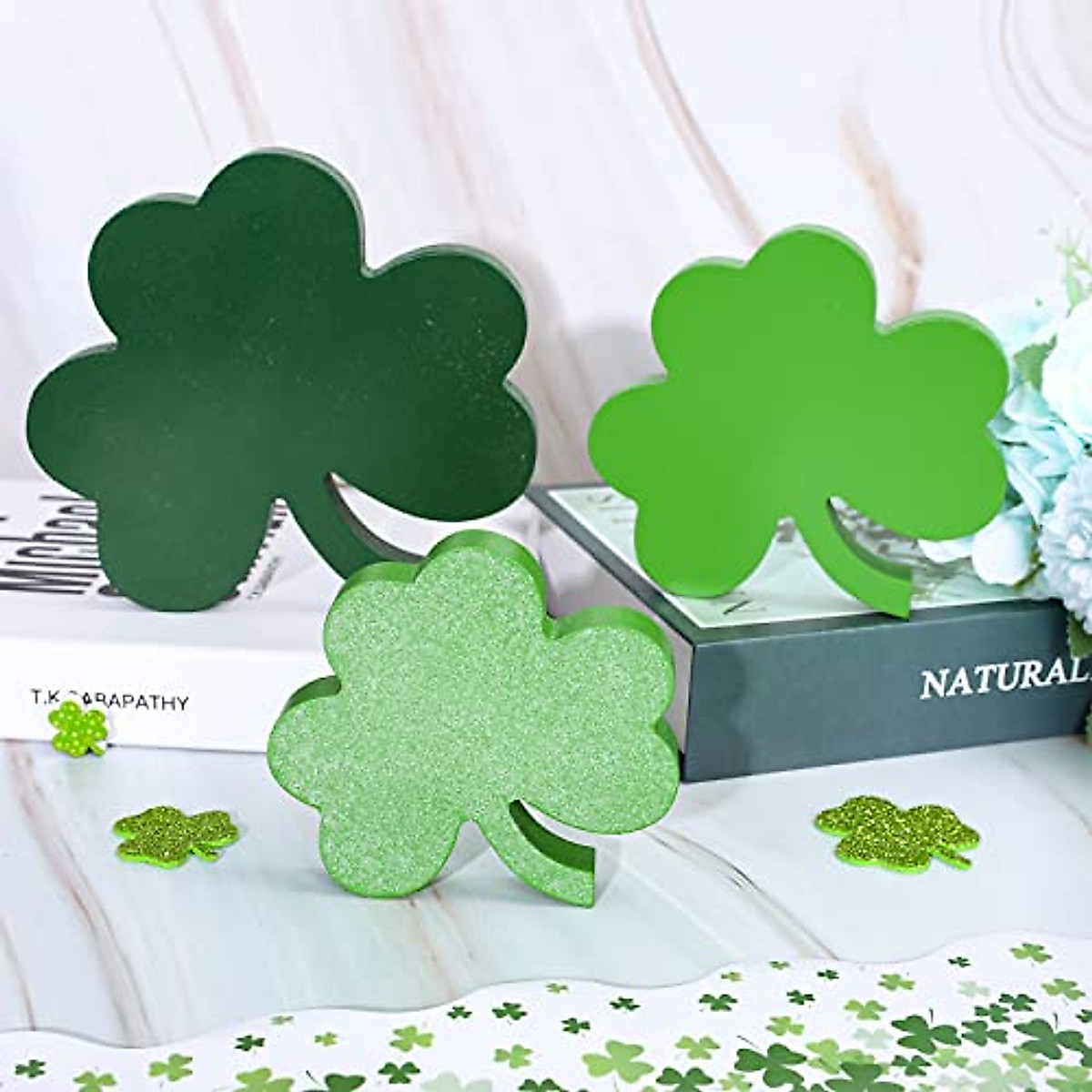 Whaline 3Pcs St. Patrick's Day Wooden Signs Glitter Green Shamrock Table Ornaments Lucky Clover Table Centerpieces Irish Holiday Decorative Table Centerpieces for Home Fireplace Tiered Tray Decor