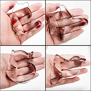 Cookie Cutters, 26 PCS Star Heart Cookie Cutters Shapes, TAOUNOA Metal Cookie Cutters for Christmas, for Kids, for Cakes, Muffins.