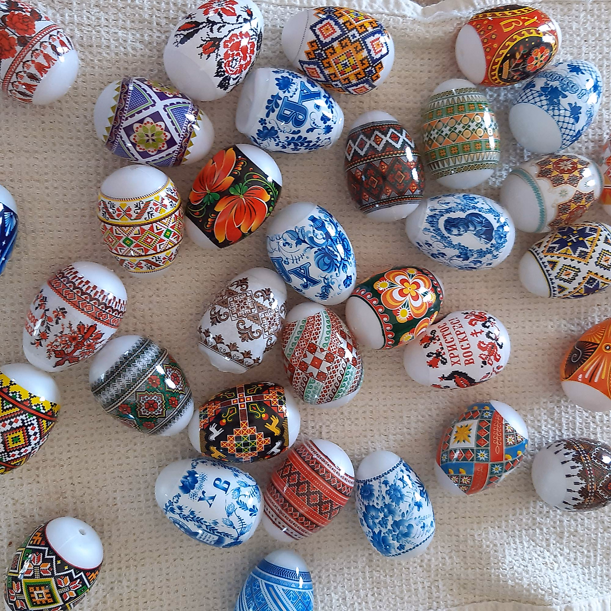 7 Geometrical Ukrainian Easter Egg Decorating Wraps